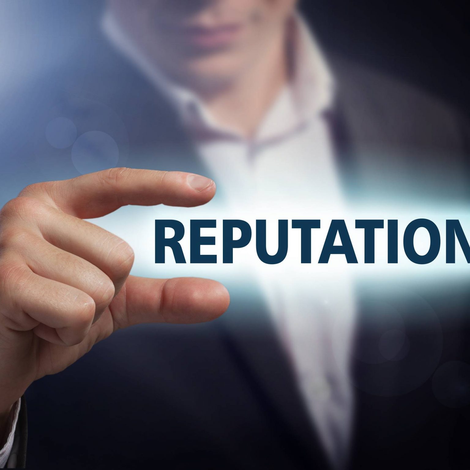 Conseils pour bien gérer son e-réputation • Moon Group